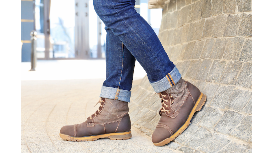 7 Best Japanese Denim Brands (Helpful Guide)