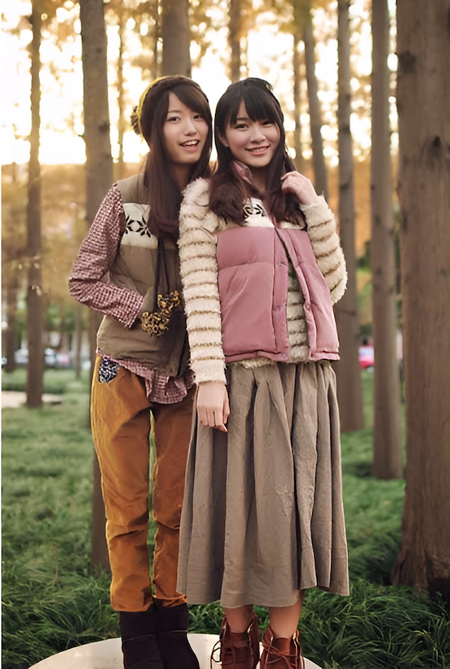 Japanese Minimalism in Fashion - The Rise of “Mori Girl” and “Normcore ...