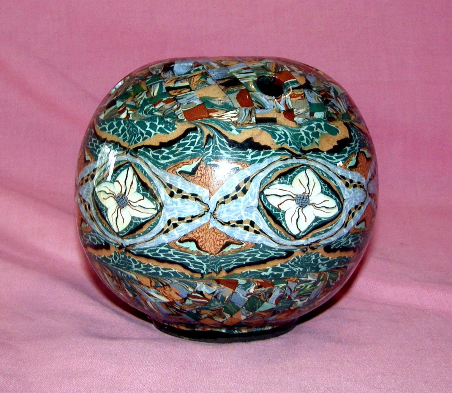 What Is Nerikomi? A Guide To Japanese Marbled Ceramic Techniques